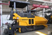 China Yellow Asphalt Road Paver Machine GYA4500 Asphalt Heavy Equipment for sale