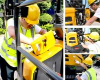 China mini digger excavator ZG017S Ergonomic Design With Spacious Driving Space for sale