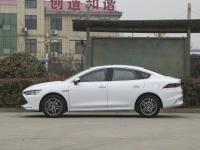 China Byd Qin Plus Dmi Hybrid Energy Car with 1.5L 110PS Phev Naturely Aspirated Engine for sale