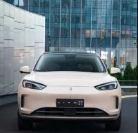 China Huawei EV Car Maximum Speed 185 Km/H Displacement 1000-1600CC M7 Cover for Adults for sale