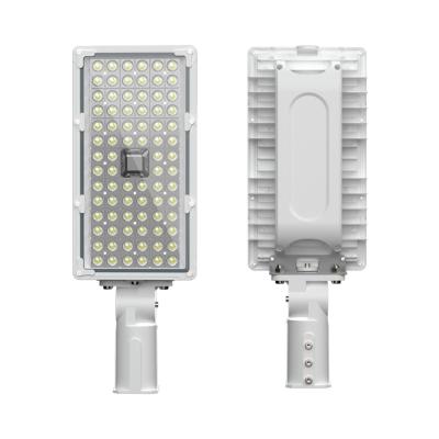 China 250W LED Street Light with IP66 Rating - 33,750-41,250 Lumen Output and 135-165 lm/W Efficiency for sale