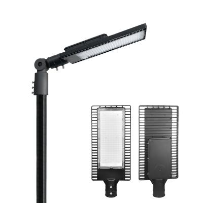China 30-200W IP65 Waterproof LED Street Light with 3900-26000 Lumens and Aluminum Alloy Housing for sale