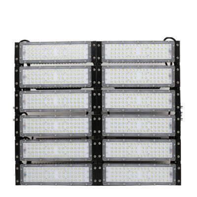 China Industrial LED Flood Light 600W 81000lm IP65 Waterproof Stadium Lighting for sale