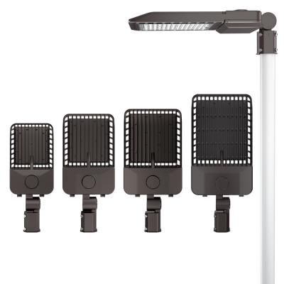China UNIKE 150W LED Shoebox Street Light 170LM/W IP66 Waterproof with Photocell for Parking Lot for sale