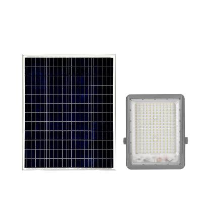 China Outdoor Security Solar Flood Light IP66 Waterproof with Automatic Dimming for sale