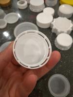 China PE Plastic Bottle Screw Caps ISO9001 Childproof 38mm Plastic Caps for sale