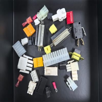 China Molex 98817-1021 Micro-Fit 3.0 Plug Housing 4 Circuit 4 Pin 3mm Pitch Dual Row Terminal Connector for sale