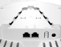 China Network Security Access Point cAPGi-5HaxD2HaxD with Quad-Core CPU and Passive Cooling for sale