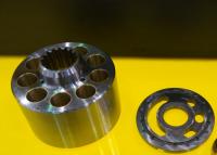 China PC360-7 Komatsu Hydraulic Pump Parts / HPV55 HPV90 Engine Repair Parts Crankshaft for sale