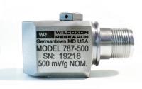 China Robust low frequency accelerometer Amphenol 787-500 with internal shielding and MIL-C-5015 connector for sale
