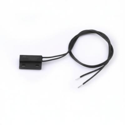 China Littelfuse 59140-010 miniature flange mount sensor offering operation through non-ferrous materials for sale