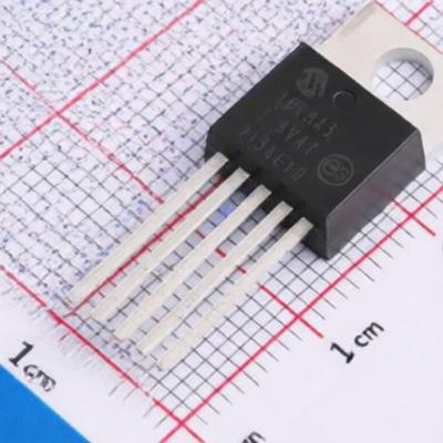 China Digital Temperature Sensor Microchip TC74A3-3.3VAT with Multi Drop Capability and Fast Conversion Rate for sale