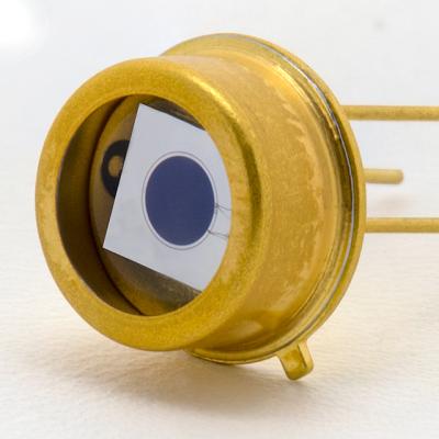 China High Responsivity Photodiode Opto Diode Corp UVG5S with 5 mm Circular Active Area and UV Glass Window for sale