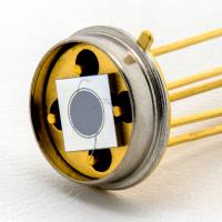 China TO5 5 Pin Windowless Quadrant Photodiode Featuring Opto Diode Corp SXUVPS4C for UV to IR Wavelengths for sale