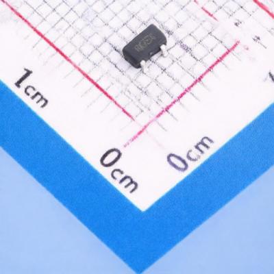 China Hall switch sensor Slkor SL1703FH with integrated clock logic circuits and low current consumption for sale