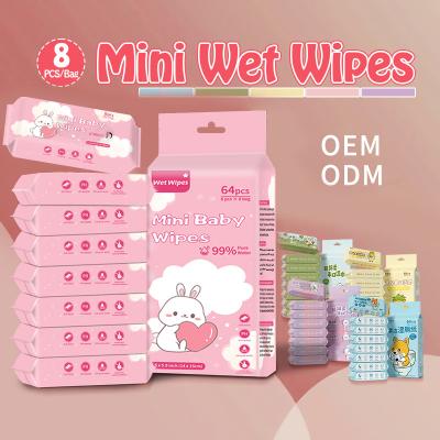 China Compact Antibacterial Wet Wipes 14×15cm with Vitamin E & Xylitol - Custom Logo Packaging Available for sale