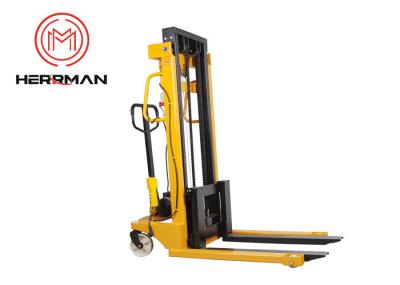 China 1000kg 1.6M 2M 2.5M Semi Electric Wire Rope Stacker With Nylon Wheel for sale