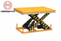 China 1000kg - 2000kg Fixed Semi Electric Lifting Platform Table Size 1600x1200mm for sale