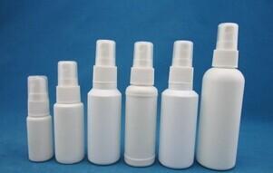 China 100ml PE Screen Cleaner Spray Bottle 39.5mm Diameter 20mm Neck for sale