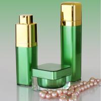 China Acrylic Lotion Bottles Jars Set 30ml 50g Square Cosmetic Packaging with Golden Pump for sale