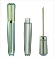 China Wholesale Gold Clear Lip Gloss Tube 19x123mm Customizable Cosmetic Container for sale