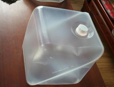 China 16L 18L Clinical Hematology Reagent Collapsible Plastic Cubitainers PE 0.3mm for sale