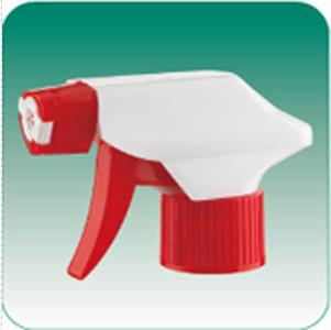 China 28mm Plastic Trigger Sprayer Heavy Duty Adjustable Nozzle 500ml Bottle for sale