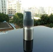 China 20ml Aluminum Screw Bottle with Lotion Pump Silver Red Yellow Blue for sale