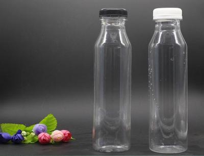 China Custom 400ml Round Transparent PET Beverage Bottle 38mm Neck Food Grade for sale