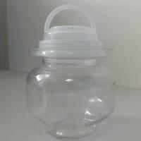 China 500ml-5L Food Grade PET Pickle Jar with Handle for Kimchi Fermentation Storage for sale
