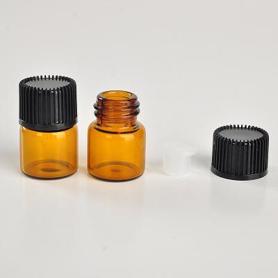 China 1ml Amber Glass Sample Vial Cosmetic Test Bottle with Plastic Inner Plug 16x25mm for sale