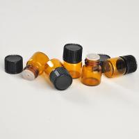 China 1ml Amber Glass Sample Vial Cosmetic Test Bottle with Plastic Inner Plug 16x25mm for sale