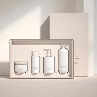 China Custom PET Cosmetic Packaging Set 250ml 500ml Lotion Shampoo Bottle with Dispenser Pump Eco Friendly for sale