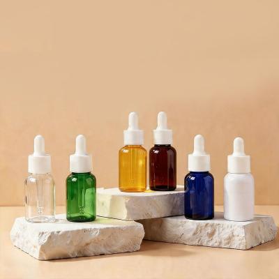 China Lightweight Durable Polyethylene Terephthalate Bottles Ideal for Beverage Packaging and Industrial Applications for sale