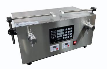 China Double-Head Magnetic Gear Pump Filling Machine 220V 50Hz with 5.4L/min Flow Rate and ±0.5% Accuracy for sale