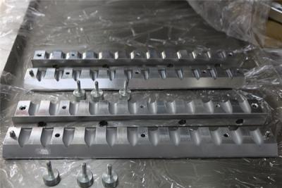 China 12-Hole Matte Frosted Bird's Beak Lipstick Mold Custom Aluminum Alloy 3-5 Molds/Min Production for sale