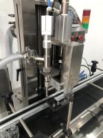 China Single Head Servo Gear Pump Filling Machine 6000 Bottles/Hour with 10ml-5L Capacity Range for sale