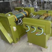China S65 Lipgloss Three-Roller Grinder Automatic Grade 1.5KG/Hour for sale