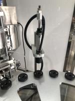 China Liquid Eyeliner Turntable Filling Machine 1800 Units/Hour 1-20ml Capacity with 304 Stainless Steel Construction for sale