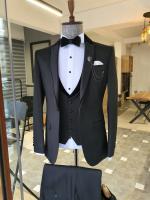 China Black Custom Tuxedo Suit 65% Viskon 35% Polyester With Velvet Collar Detail Vest Tuxedo for sale