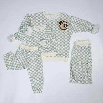 China 230gsm Family Matching Clothes Set French Terry Crew Neck Long Sleeve Checkered Sweatsuit for sale