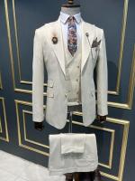 China Slim Fit 3pc Tuxedo Suit For Men'S New Season Double Pocket Detailed for sale