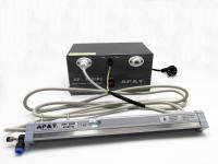 China 20W Power Industrial Static Eliminator White Color AC 7000V Working Voltage for sale