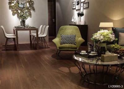 China AC4 12mm Water Resistant Laminate Wood Flooring 100% Recyclable Eco Friendly HDF for sale