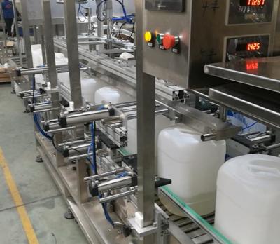 China Industrial Fast Speed Paint Filling Equipment No Pollution One Year Warranty for sale
