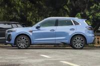 China 2024 HongQi HS5 Left-Hand Drive Four-Wheel Drive Car with LED Headlights and Features for sale