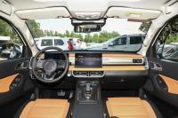 China 2023 POER Passenger 2.0T Gasoline Automatic Four-Wheel Drive Comfortable GW4C20B Great Wall Motors for sale