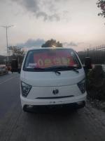 China Popular Semi Enclosed Trucks with 0.5 Hour Charging Time 4010*1750*380 Dimensions for sale