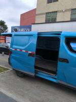 China 2022 Model Second-hand Energy Van with Pure Electric Range of 290km and Leather Seats for sale