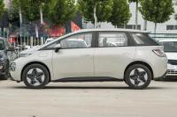 China Affordable Baojun Yunduo 360 460km Station Wagon Energy Vehicle with Lithium Ion Battery for sale